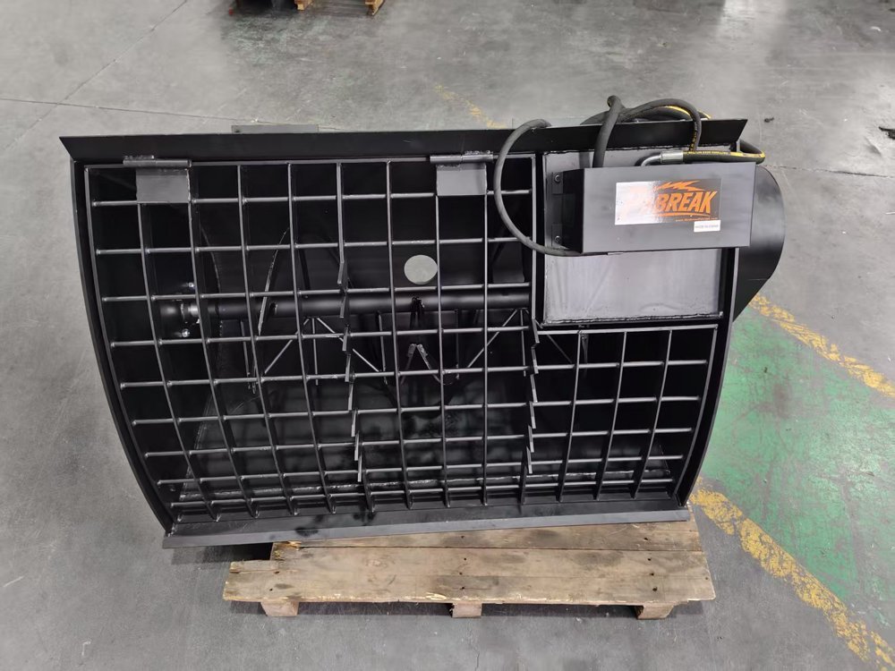 Used 2025 PABREAK CM385 Skid Steer in Kissimmee, FL | RaD