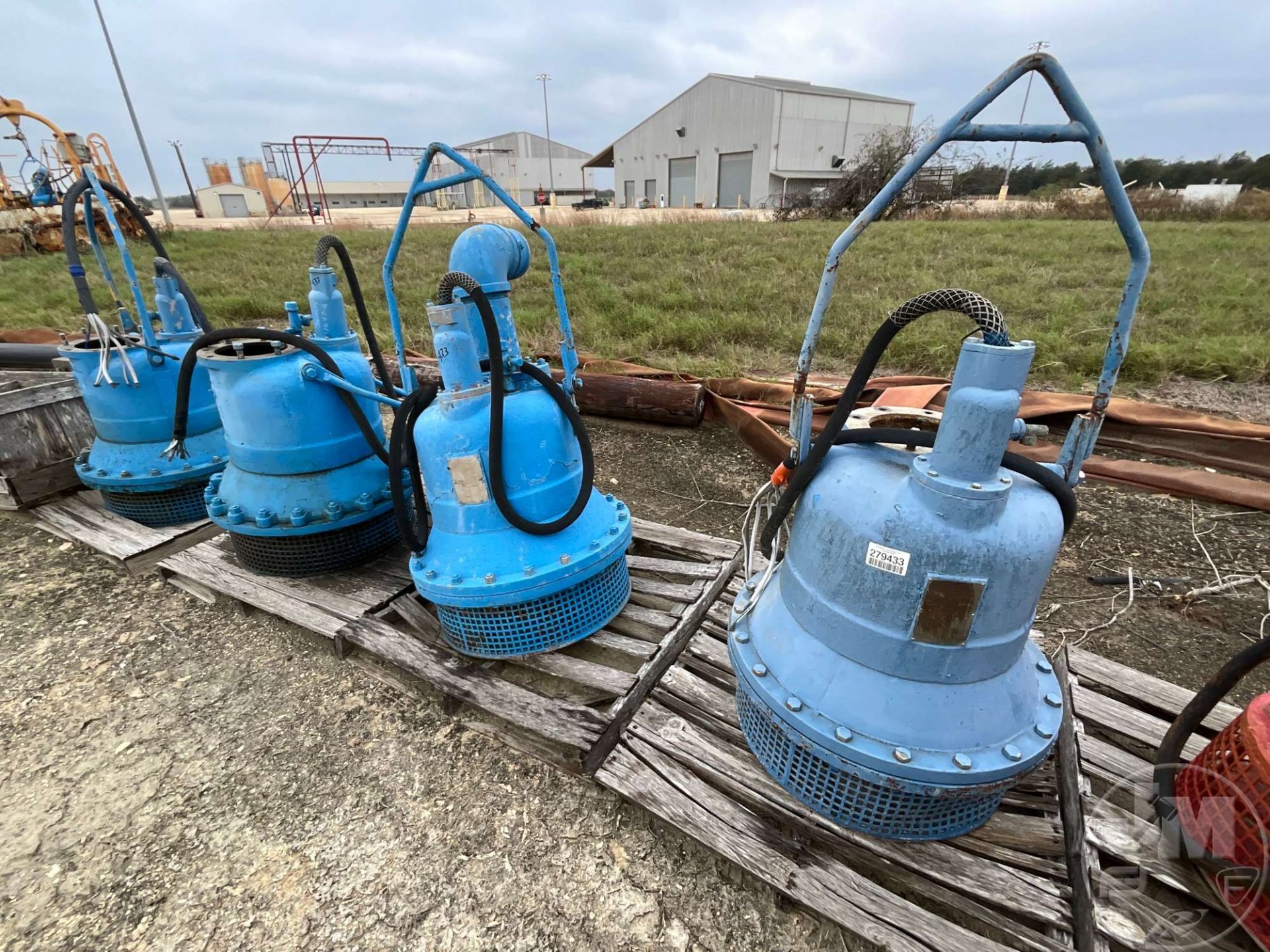 Used QTY OF 4 GORMAN RUMP S8B1 8 IN. ELECTRIC SUBMERSIBLE DEWATERING ...