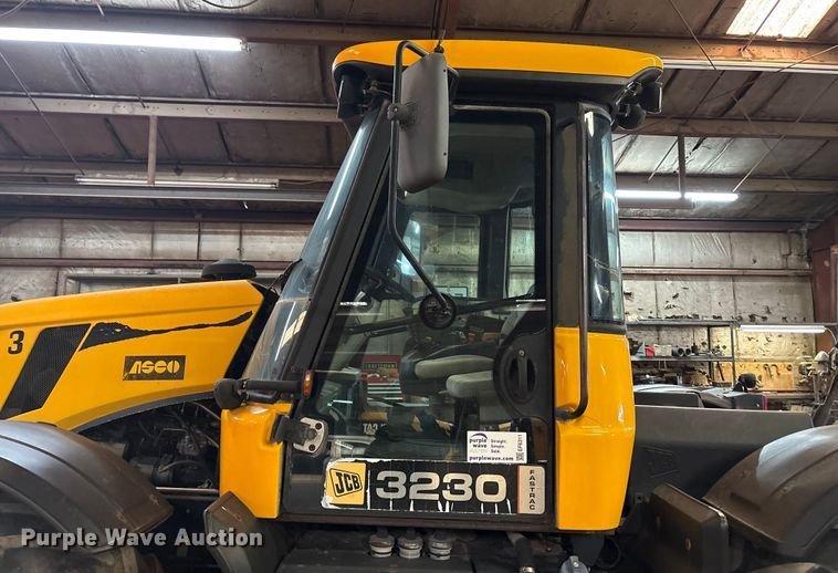 Used JCB Fastrac 3230 Tractors in Panhandle, TX | RaD