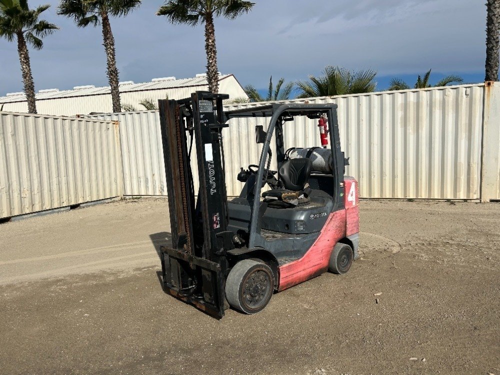 Used Toyota 8FGCU32 Forklifts - Mast in Colton, CA | RaD