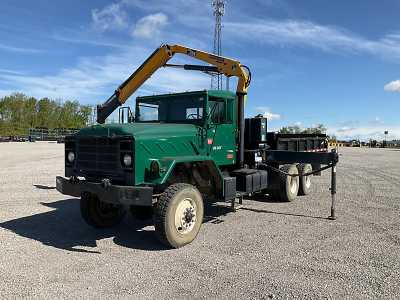 1984 Am General M936 Wrecker Truck