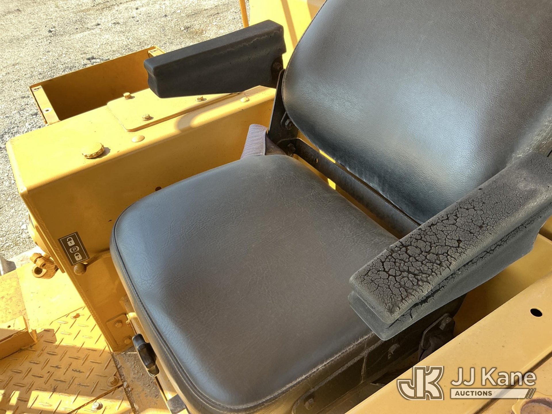 Used 1989 Caterpillar D6D PS Dozers, Crawler Tractors in Kansas City ...