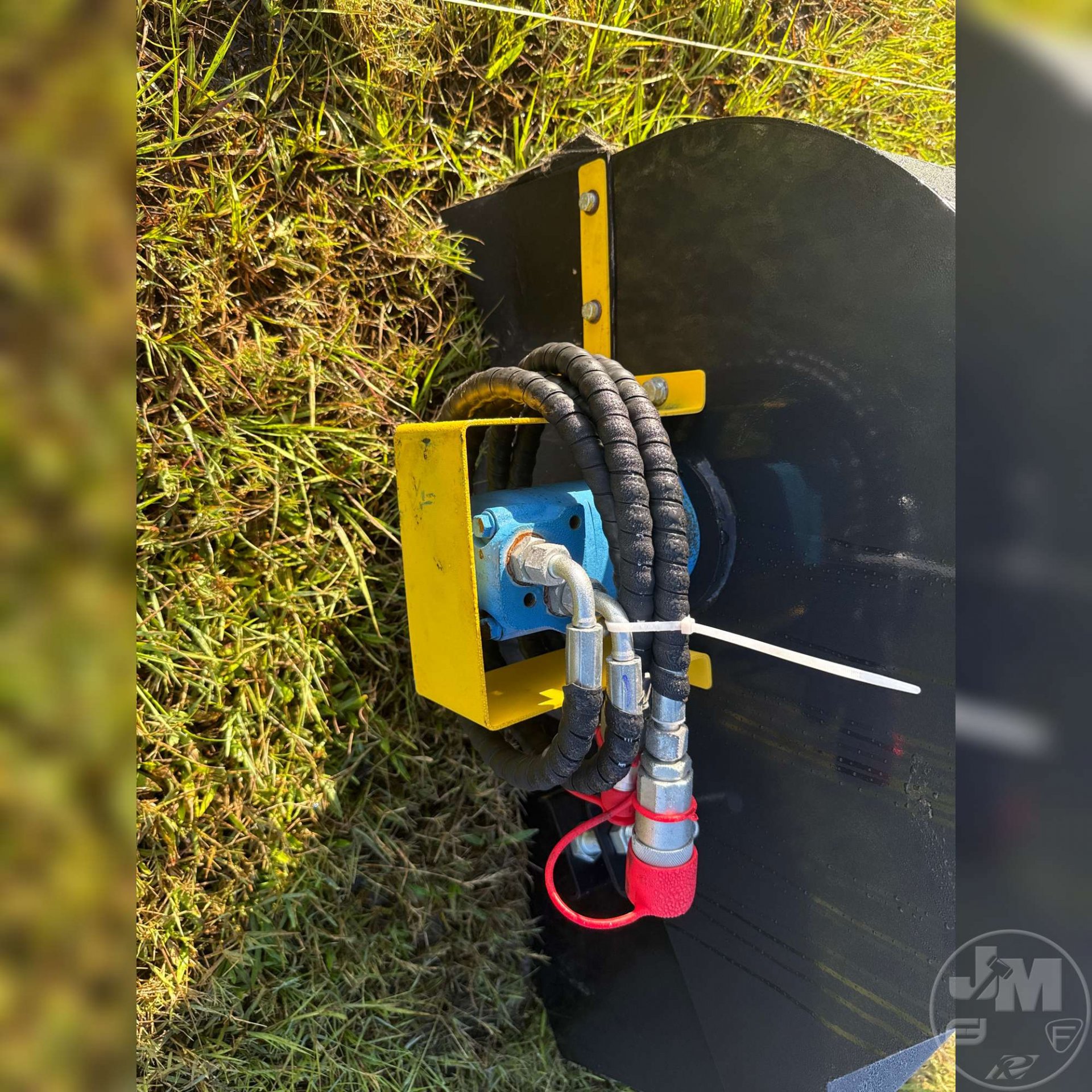 Used 2025 GIYI GY-BS43 SWEEPER Skid Steer in Kissimmee, FL | RaD